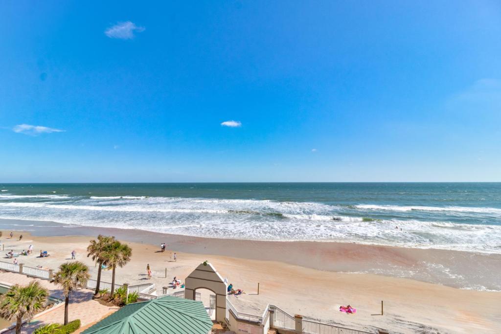 Sea Swept Ocean Front Studio، دايتونا بيتش (أسعار محدثة لعام 2025)