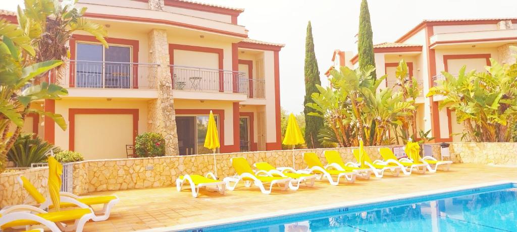 Algarver III- Lagoa Vale da Pinta golf apartment, swim pool, near Water ...