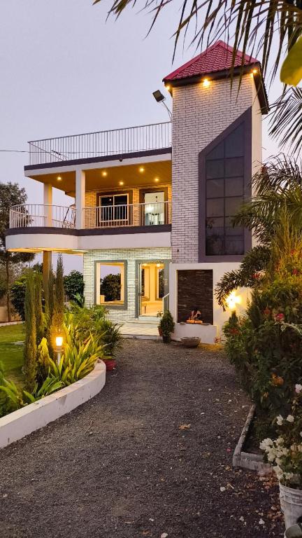 Contigo Villa, Simrol (updated prices 2025)