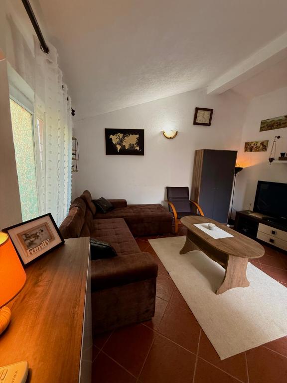 Vila Barbara, Dobra Voda (aktualisierte Preise für 2025)