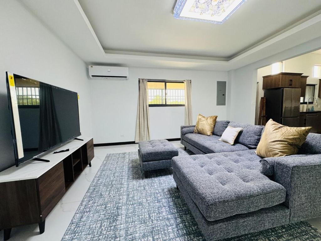 QSuites Corporate Housing, Dedeo (updated prices 2026)