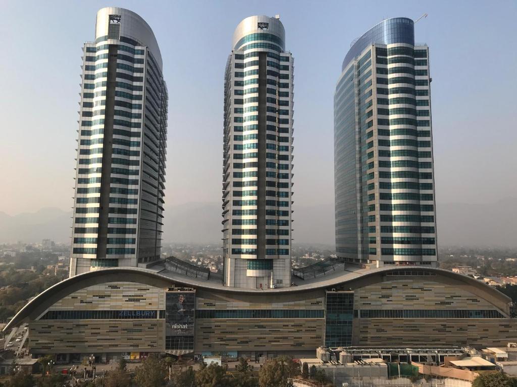 Elysium Capital Retreat Skyline Apartment Facing Centaurus Mall ...