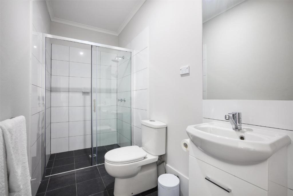 Nightcap at Caringbah Hotel, Caringbah (updated prices 2025)