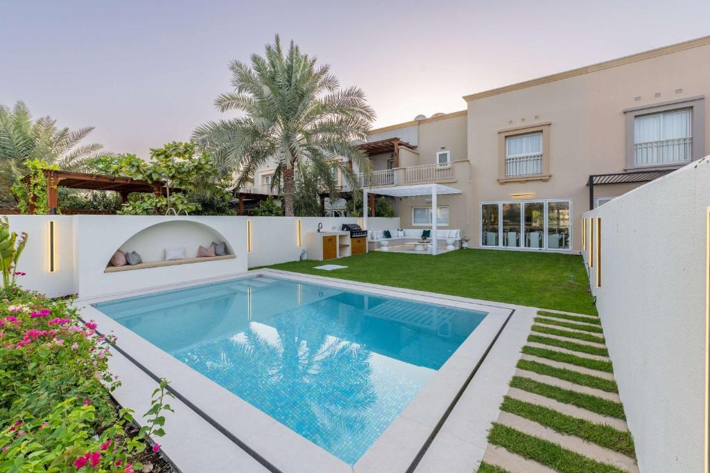 Tranquil Escape at Spring Luxury Villa with Pool, Dubai (aktualisierte ...
