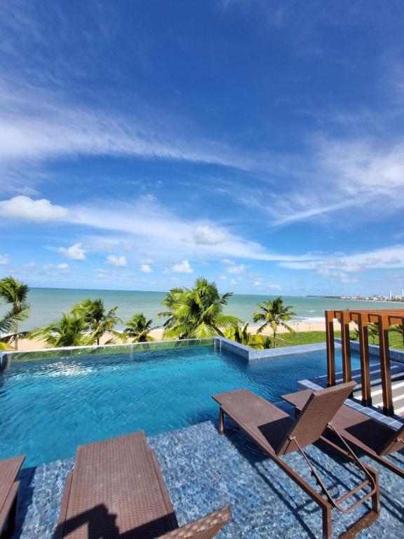 Altamare 310 · Fantástico Apt a beira mar do Bessa Altamare 310, João ...