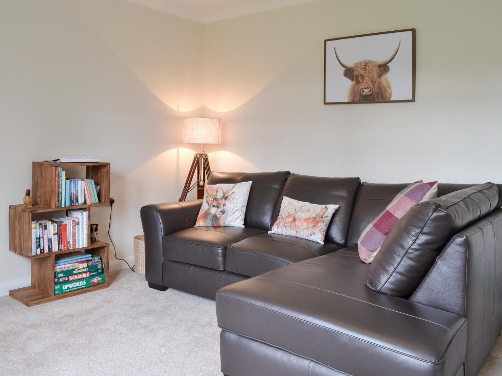 6 Elm Court, Keswick (updated prices 2025)