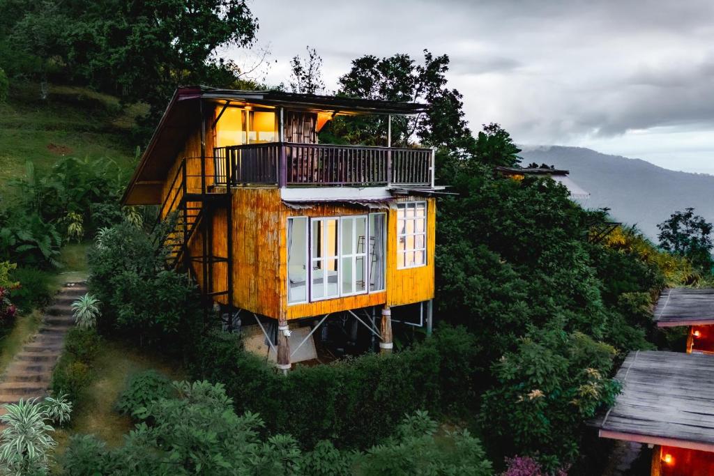 CR farm stay ซีอาร์ฟาร์มสเตย์, Ban Thung Phan Ha (updated prices 2026)