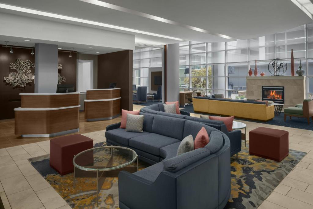 Courtyard by Marriott Atlanta Buckhead, Atlanta (updated prices 2025)