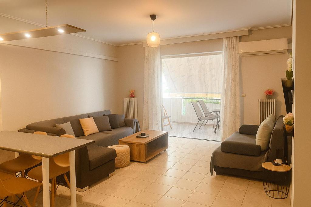 Neos Kosmos Cozy Retreat - Central Comfort, Athens (updated prices 2026)