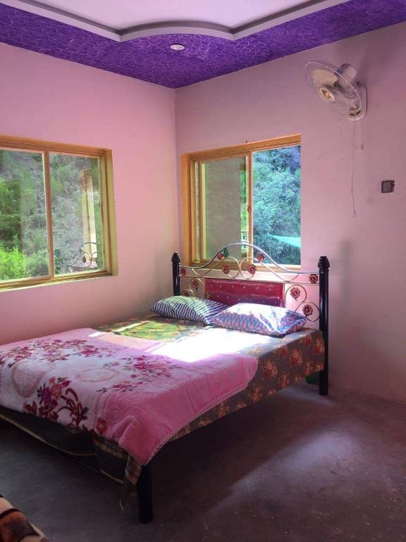 Rose in Rock Hotel And Guest House Sabri Waterfall, Jalmahda (updated ...