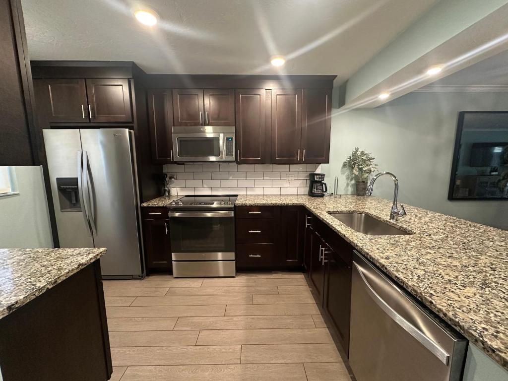 Siesta Dunes 5-100 by Siesta Dunes, Sarasota (updated prices 2025)