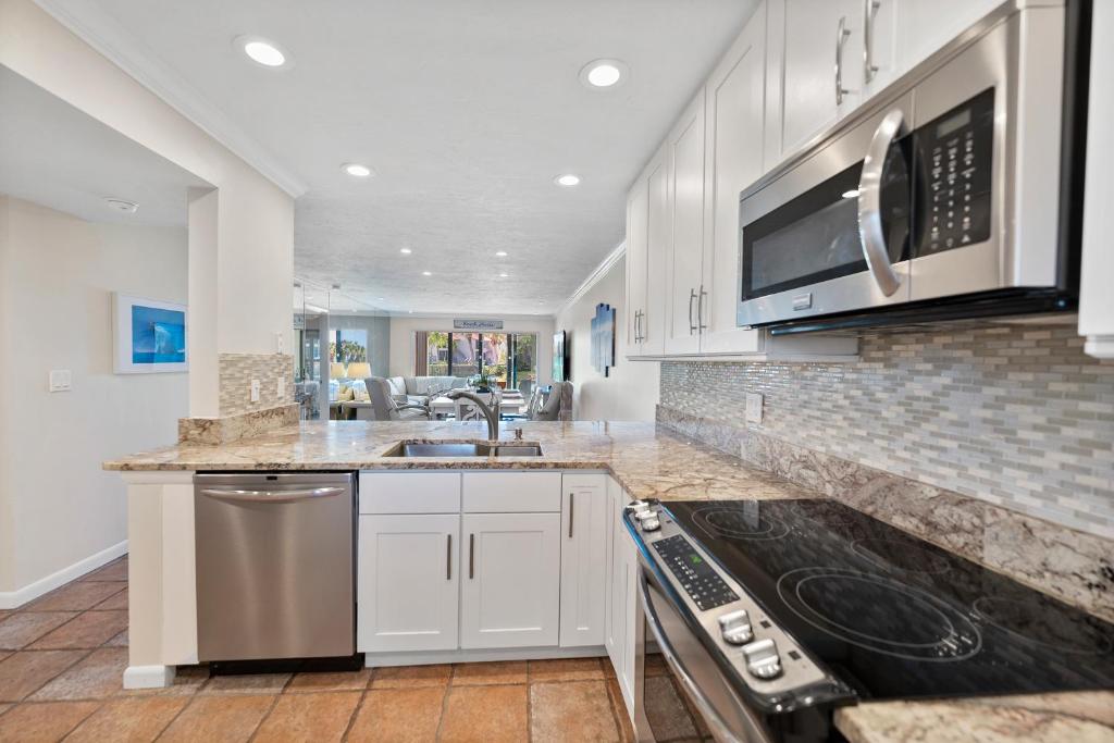 Siesta Dunes 5-107 by Siesta Dunes, Sarasota (updated prices 2026)