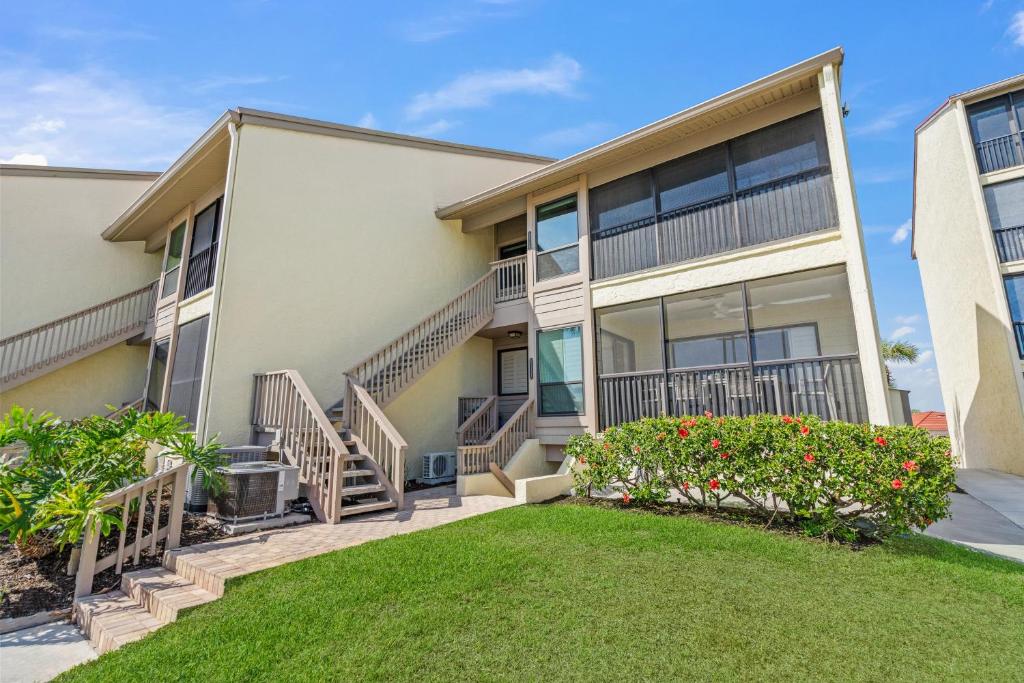 Siesta Dunes 4-12B by Siesta Dunes, Sarasota (updated prices 2025)