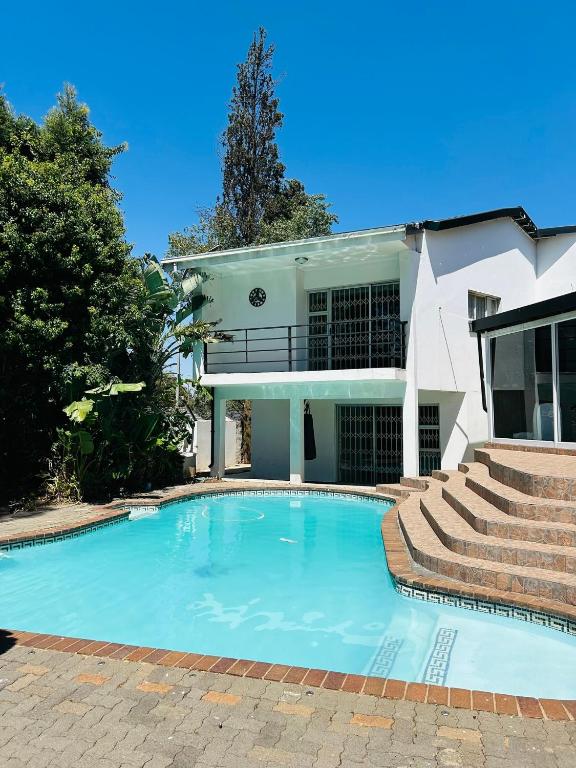 Mondeor holiday Home, Johannesburg (updated prices 2026)