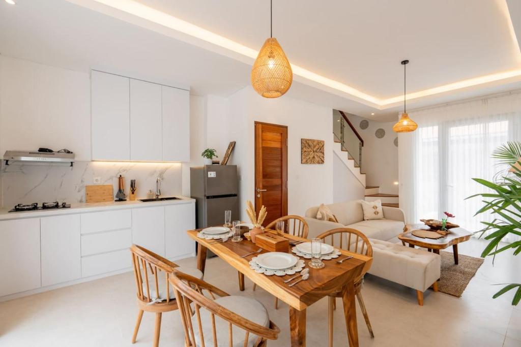 NEW Modern 2-Bedroom Villa Semika, Dalung (updated prices 2025)