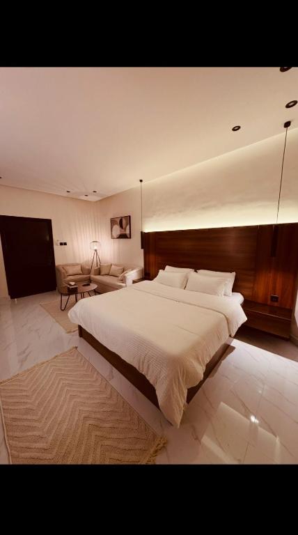 Studio, Riyadh (updated prices 2025)