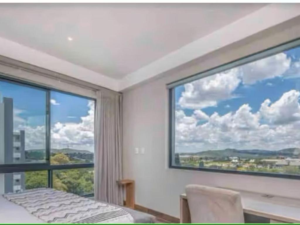 Modern Menlyn Condo, Pretoria (precios actualizados 2025)