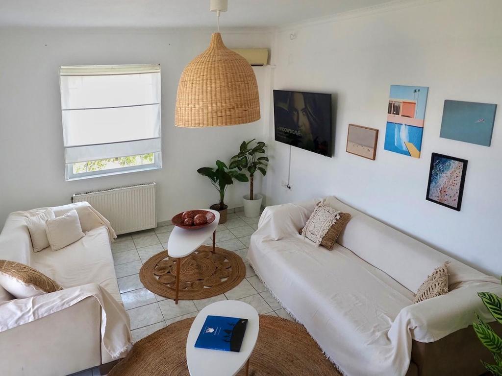 Seaside Serenity in Komi Beach 2, Chios (updated prices 2026)