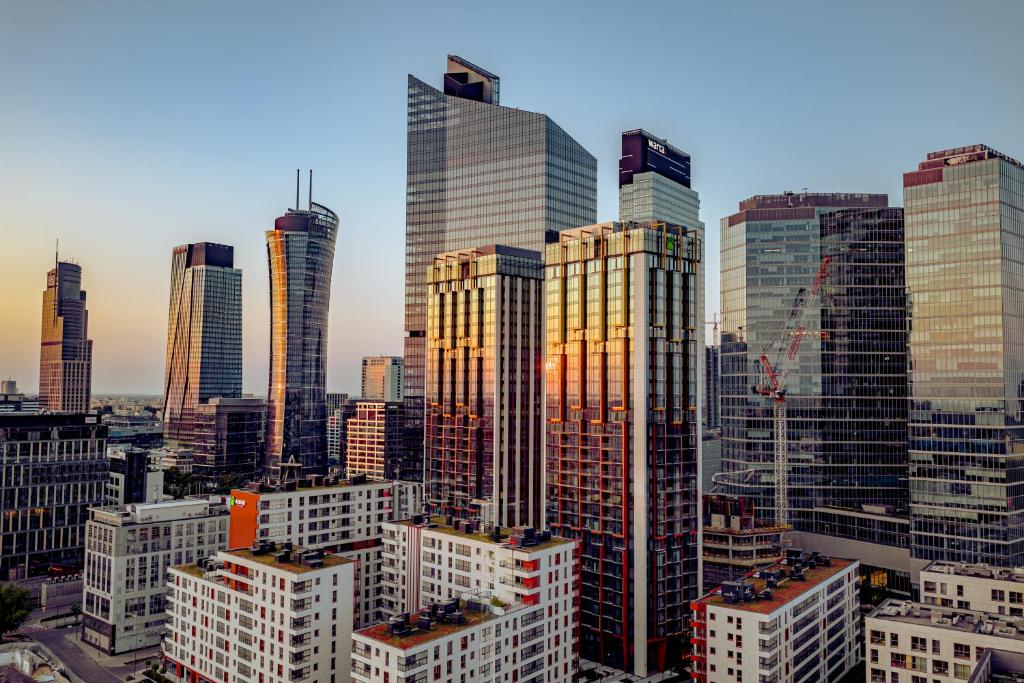 J&K Towarowa Towers, Warsaw (updated prices 2026)