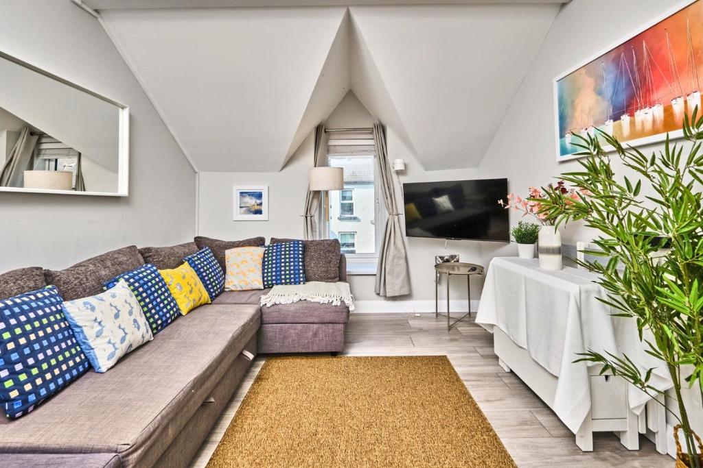 Princess Blue 3 ~ Portrush by the Sea, Portrush (updated prices 2025)