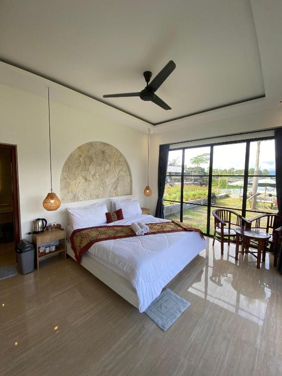 LD Hotel - Lake Front and Mountain at Kintamani By Micky Studio, Kubupenlokan (updated prices 2025)