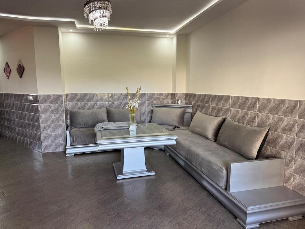 Apartment for a family with pool AP13, Saïdia (tarifs actualisés, 2025)