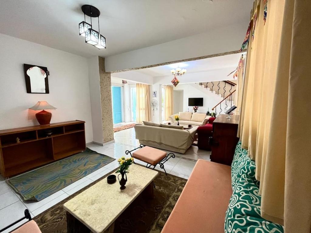 Luxury Cozy Villa, Alexandria (updated prices 2025)