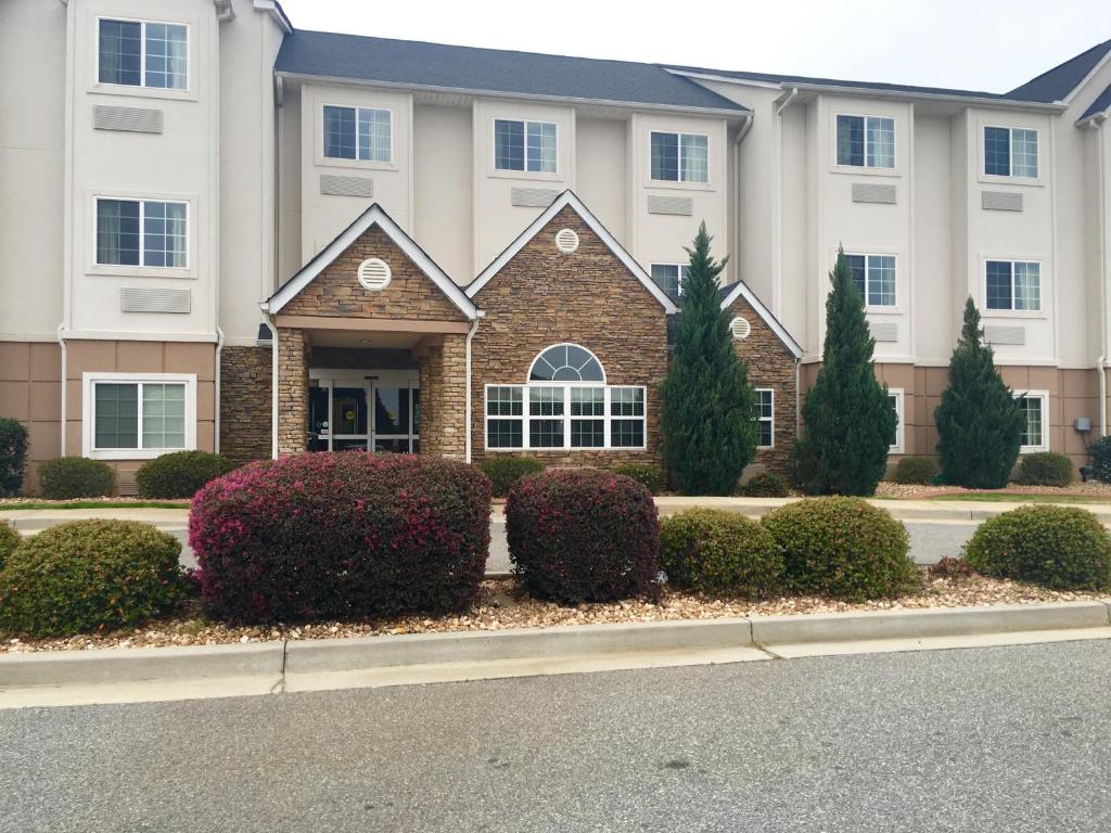 Microtel by Wyndham Perry National Fairground Area I-75, Perry (updated ...