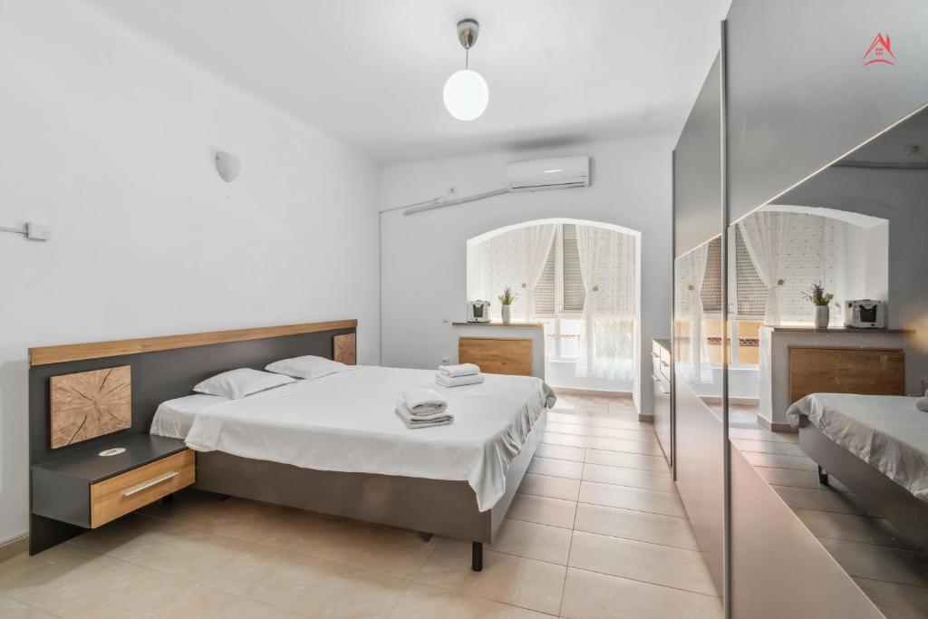 Studio Londra Interbelic, Bucharest (updated prices 2025)