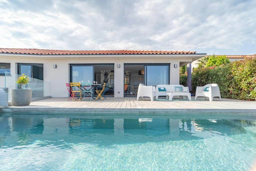 Villa With Panoramic Views Of Thau Lagoon, Bouzigues (precios ...