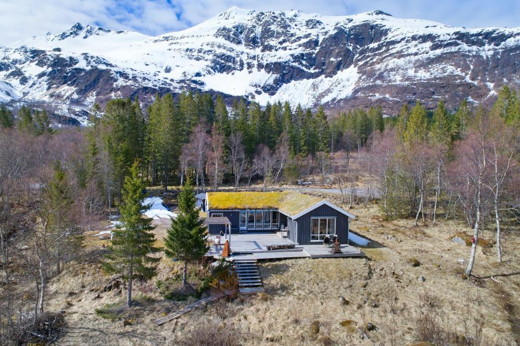 Seaside Cabin With Panoramic Views In Oterstranda, Inndyr (updated ...