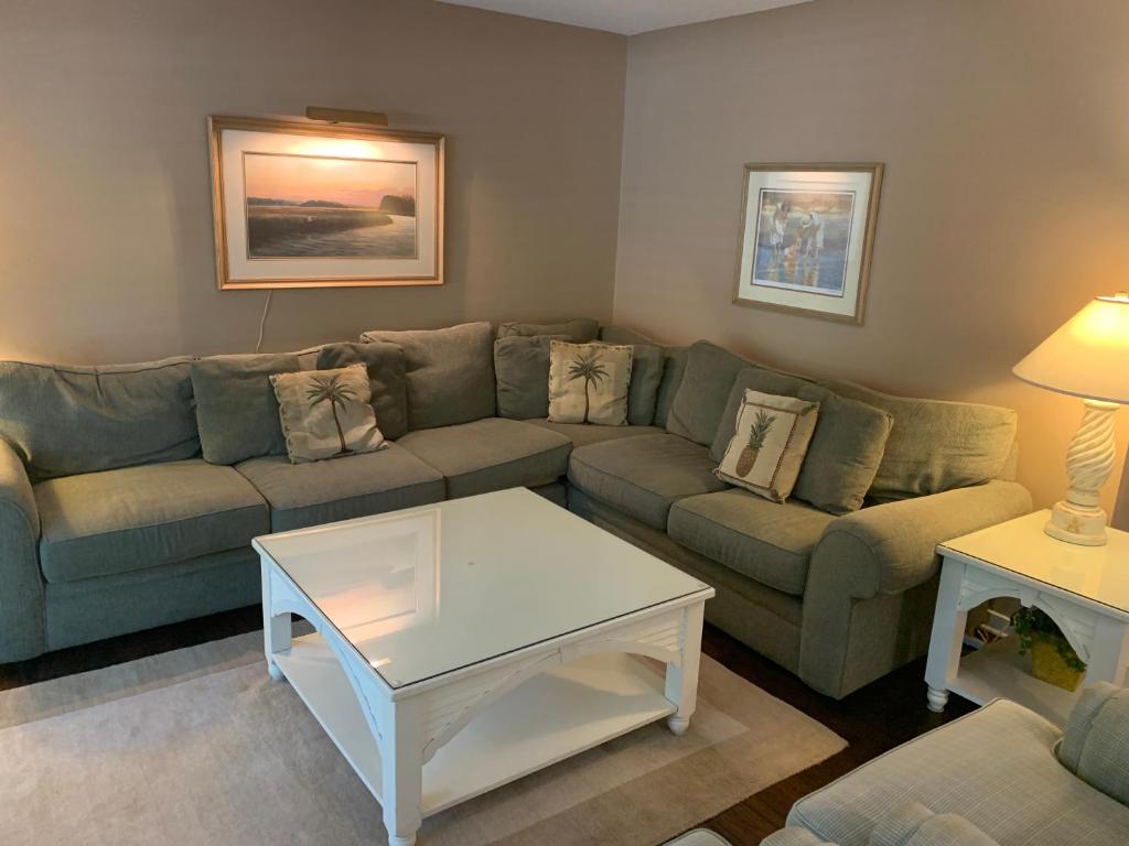 2436 Inland Harbour at The Sea Pines Resort, Hilton Head Island ...