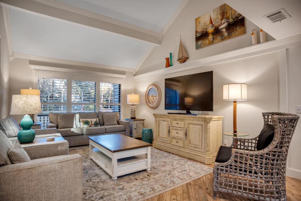 2426 Inland Harbour at The Sea Pines Resort, Hilton Head Island ...