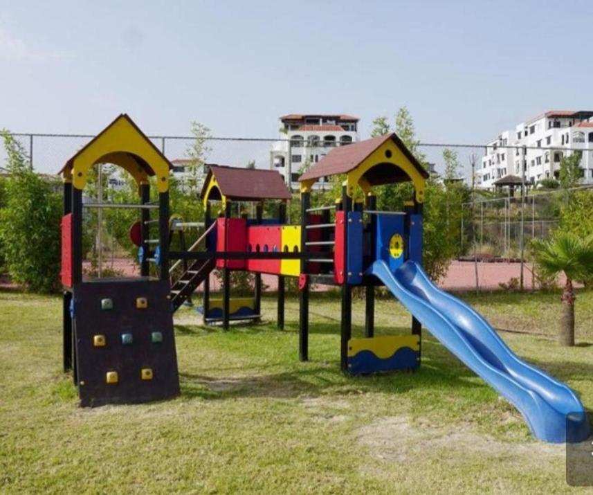 Très grand appartement avec plusieurs piscines, Kabo Negro (ažurirane ...