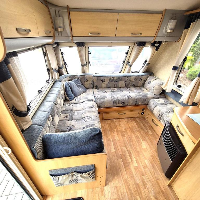 Karavan na samotě u lesa, Zámrsky (updated prices 2025)