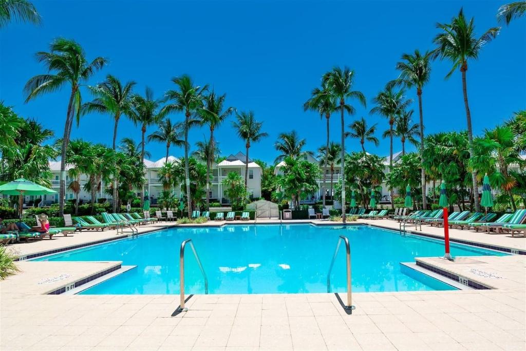 Indigo Reef #5 - Tarpon Terrace - Luxury Waterfront Villa, 31' Dock ...