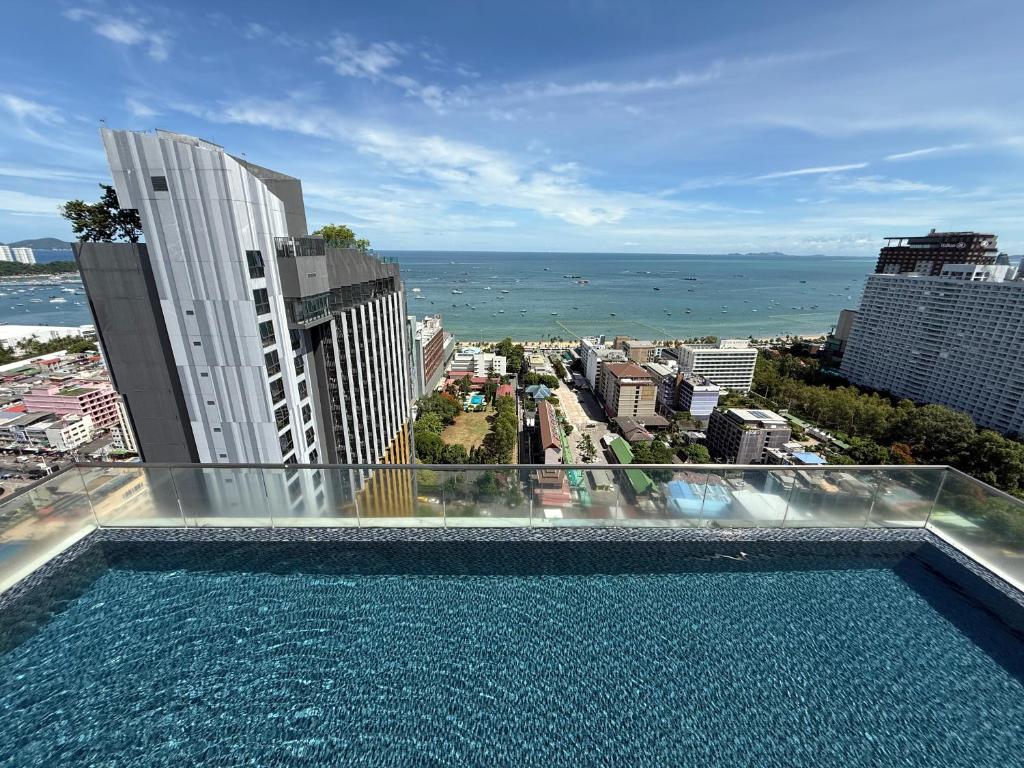 Pattyay The base AB, Pattaya Central (preços atualizados para 2026)