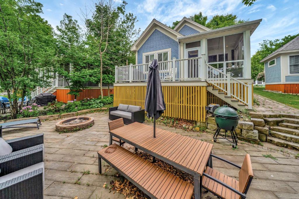 The Balsam - 36 Farm View, Cherry Valley (updated prices 2026)