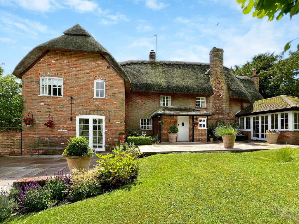 Mulberry Cottage - Casa Bonita, Shalbourne (updated prices 2026)