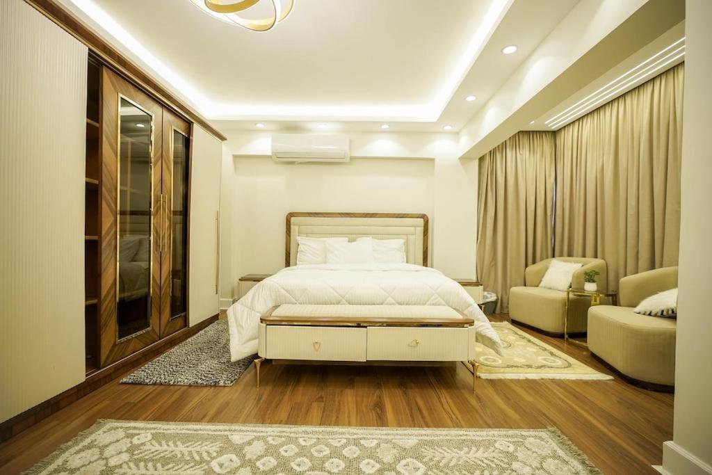 Modern apartment El Dokki, Cairo (updated prices 2026)