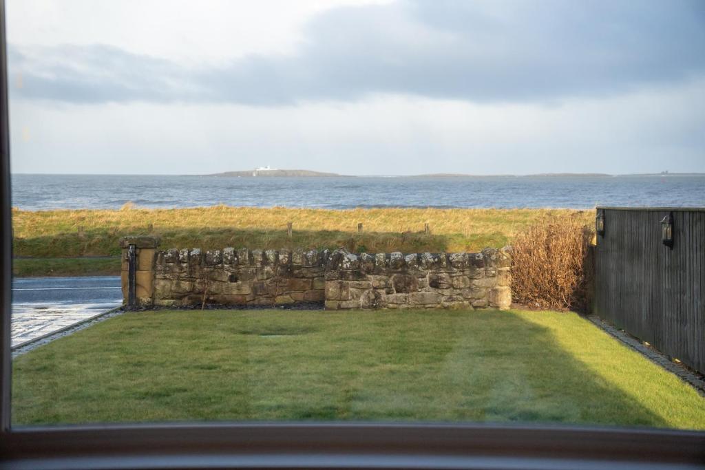 Seaview House, Seahouses (updated prices 2026)
