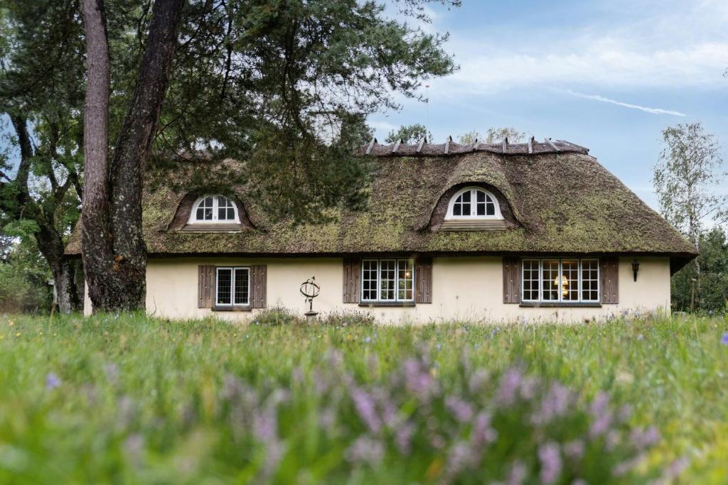 Historic, Charming House With A Fantastic Garden, Højby (updated prices ...