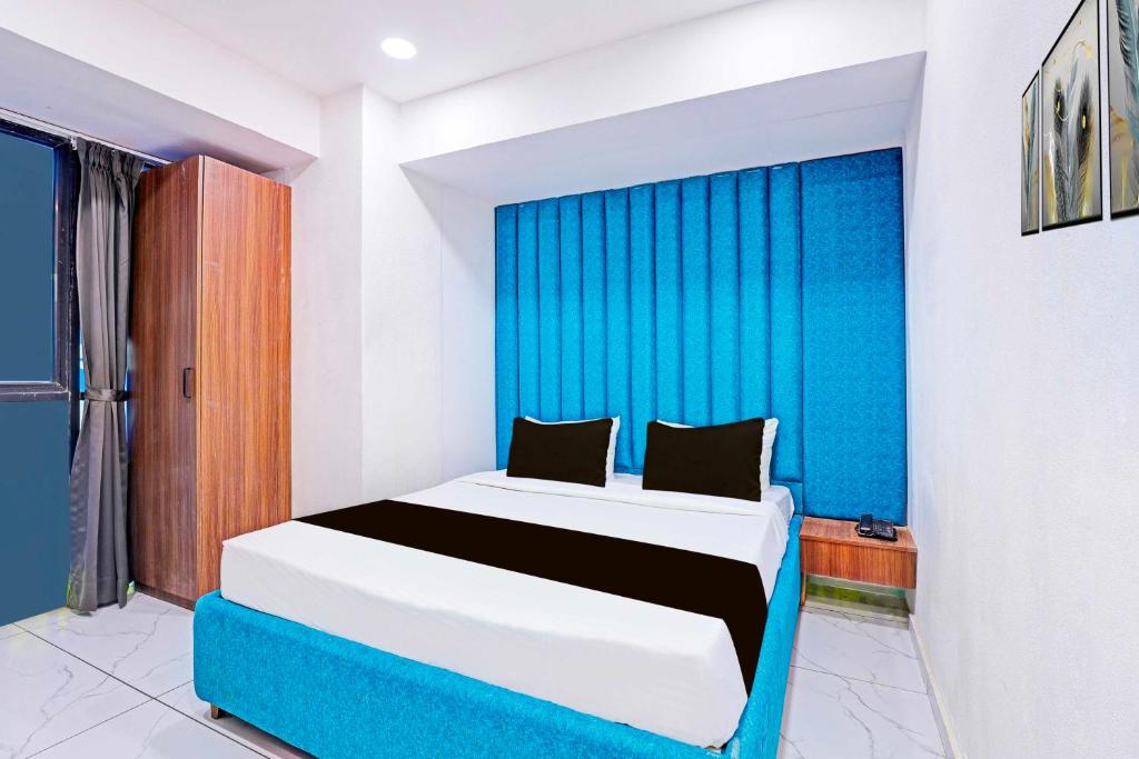 Collection O Althan, Surat (updated prices 2025)