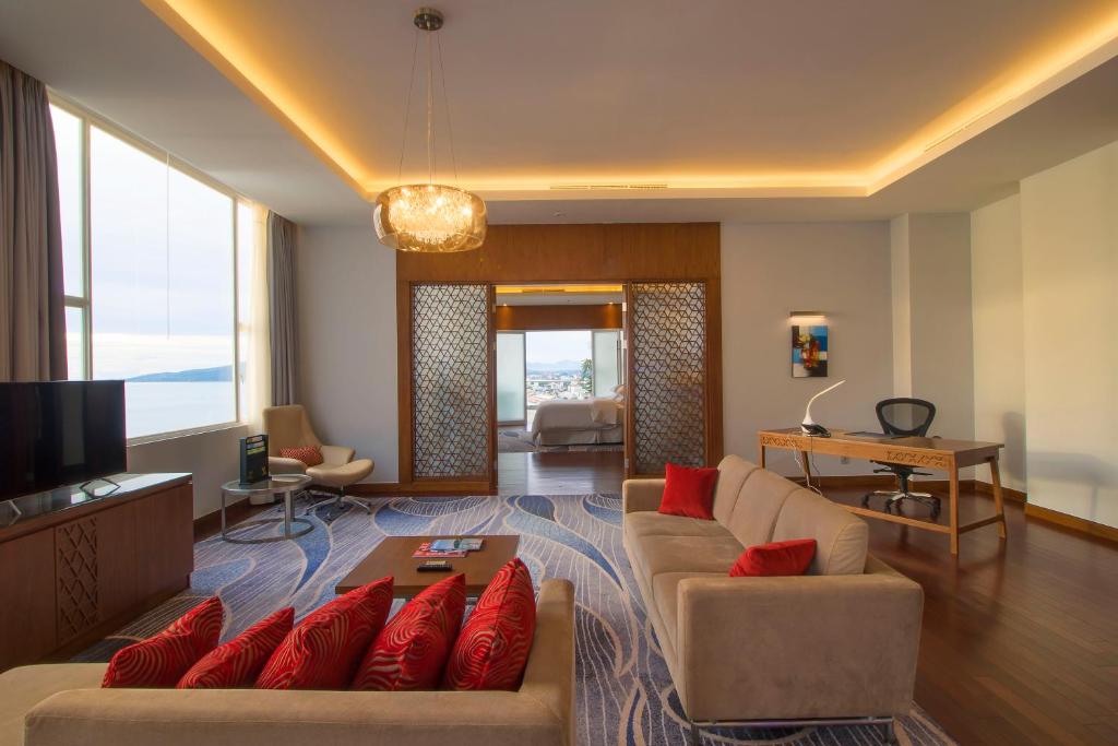 Four Points by Sheraton Manado, Manado (updated prices 2025)