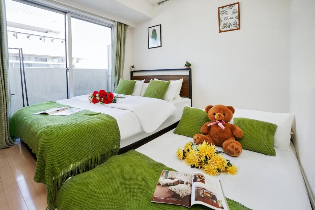 About 5 mins walk from JR Kinshicho North Exit!Near Asakusa & Sky Tree!! The house is on the 6th ...