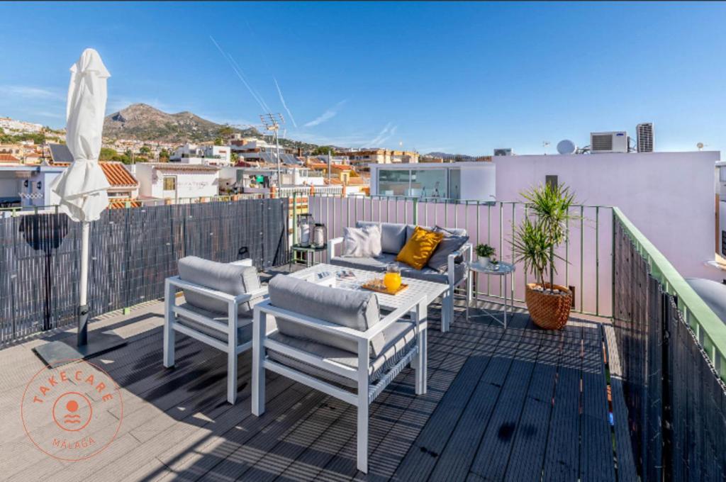 House with rooftop terrace at the beach - TCM, Málaga (aktualisierte ...