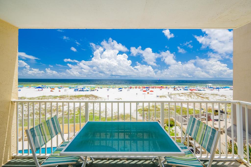 Clearwater 2D condo, Gulf Shores (updated prices 2026)