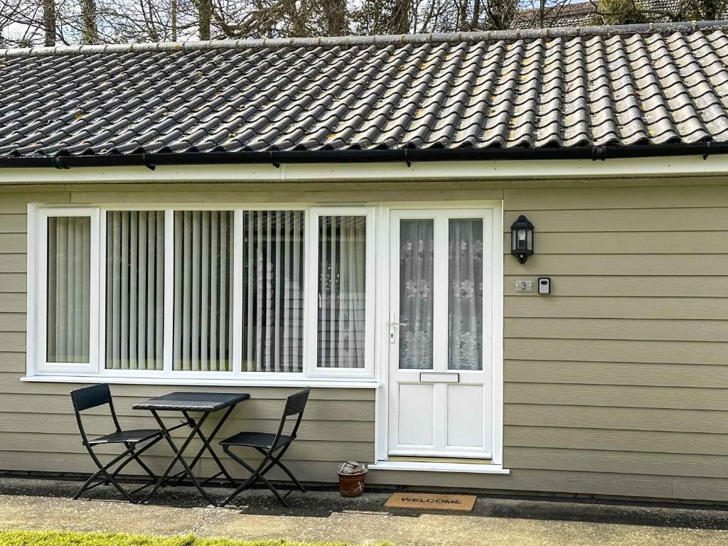 Sandy Beck, Mundesley (updated prices 2026)