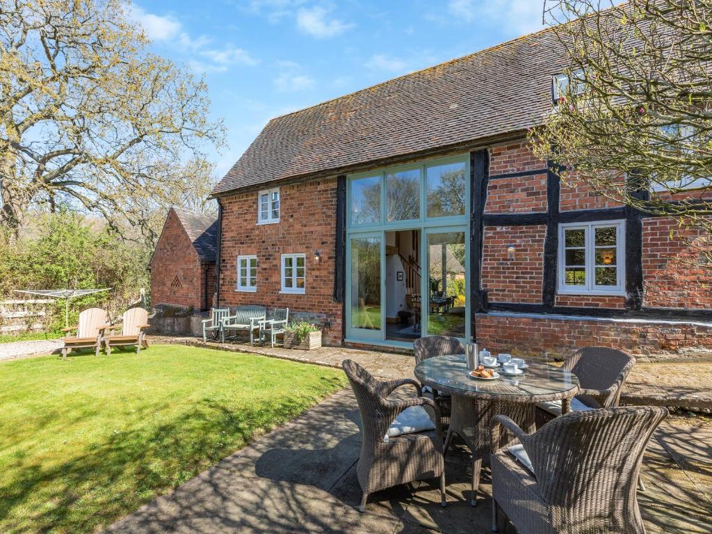 Frog Mill Barn, Linley (precios actualizados 2025)