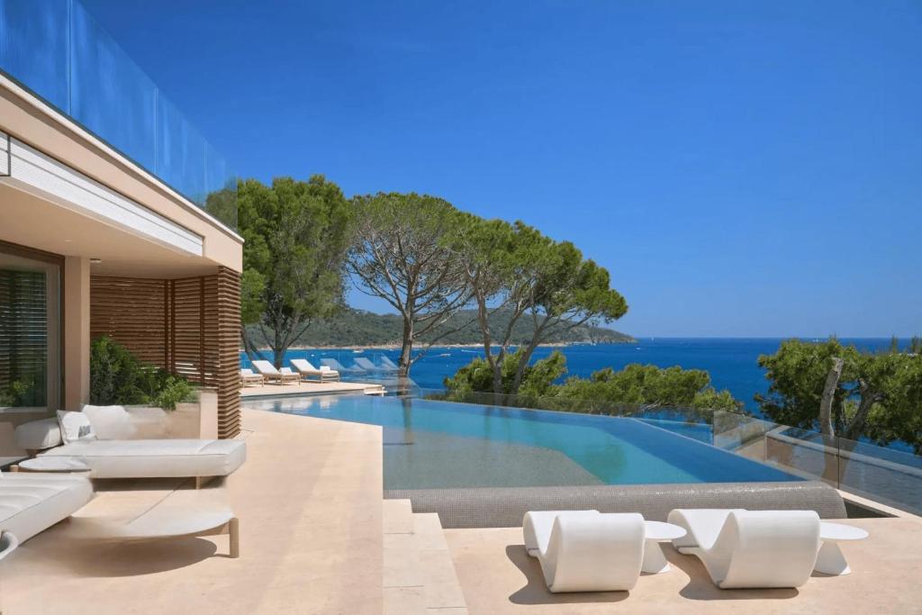 Luxury Gigaro Villa with Breathtaking Views, Ла-Круа-Вальме (актуальные ...